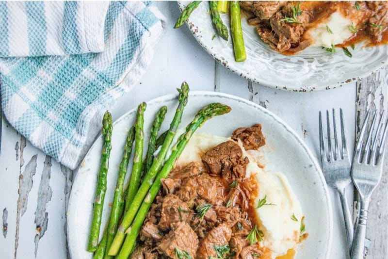 Easy Homemade Beef Ragu • Sandra's Easy Cooking Beef Recipes